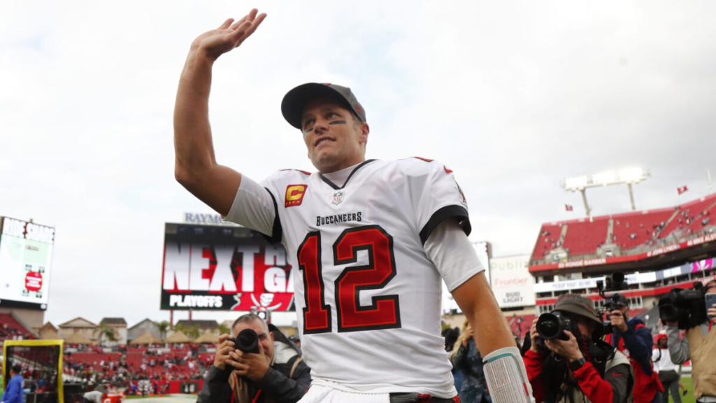 Tom Brady Retires from NFL After 22 Dominating Seasons – The Knight News